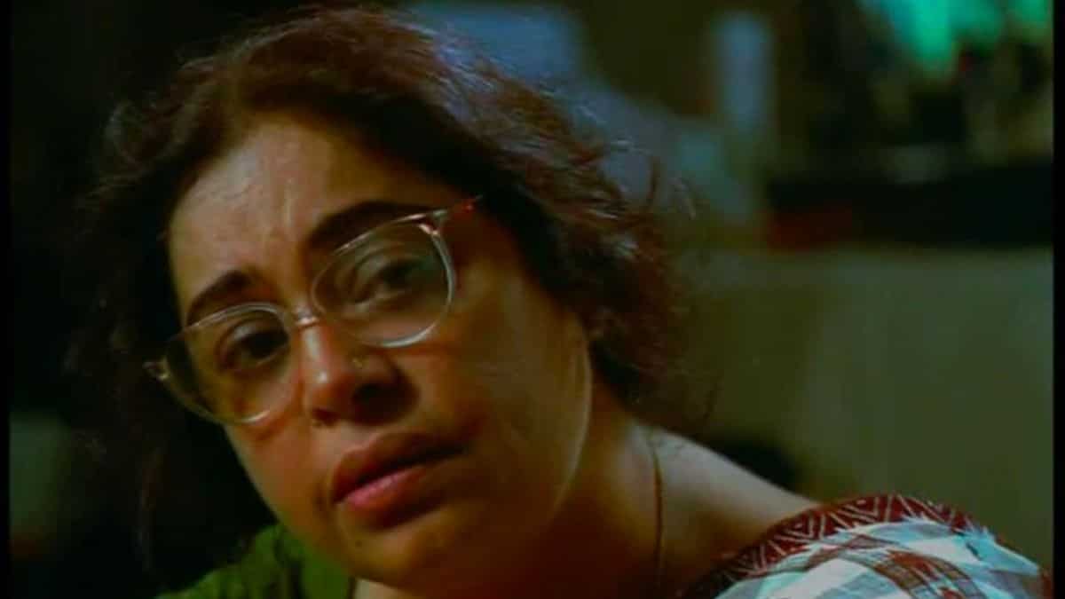 Bariwali turns 21: Rituparno Ghosh’s languid drama places Kirron Kher’s ...