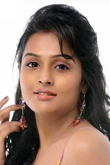 Remya Nambeesan Chappa Kurishu