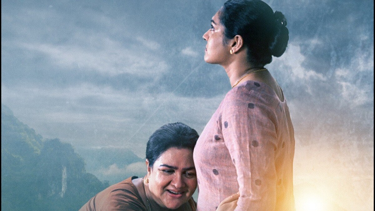 Ullozhukku movie review: Terrific Parvathy, Urvashi anchor this emotionally pregnant film about ...