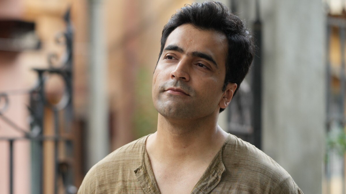 Kabuliwala: Check out the new photos of Mithun Chakraborty, Abir Chatterjee and Sohini Sarkar