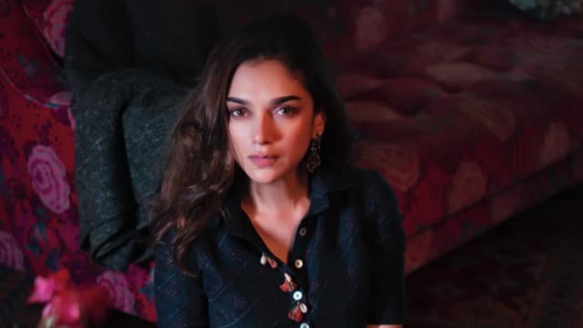 Aditi Rao Hydari opens up about her love for period dramas Aditi Rao Hydari opens up about her love for period dramas