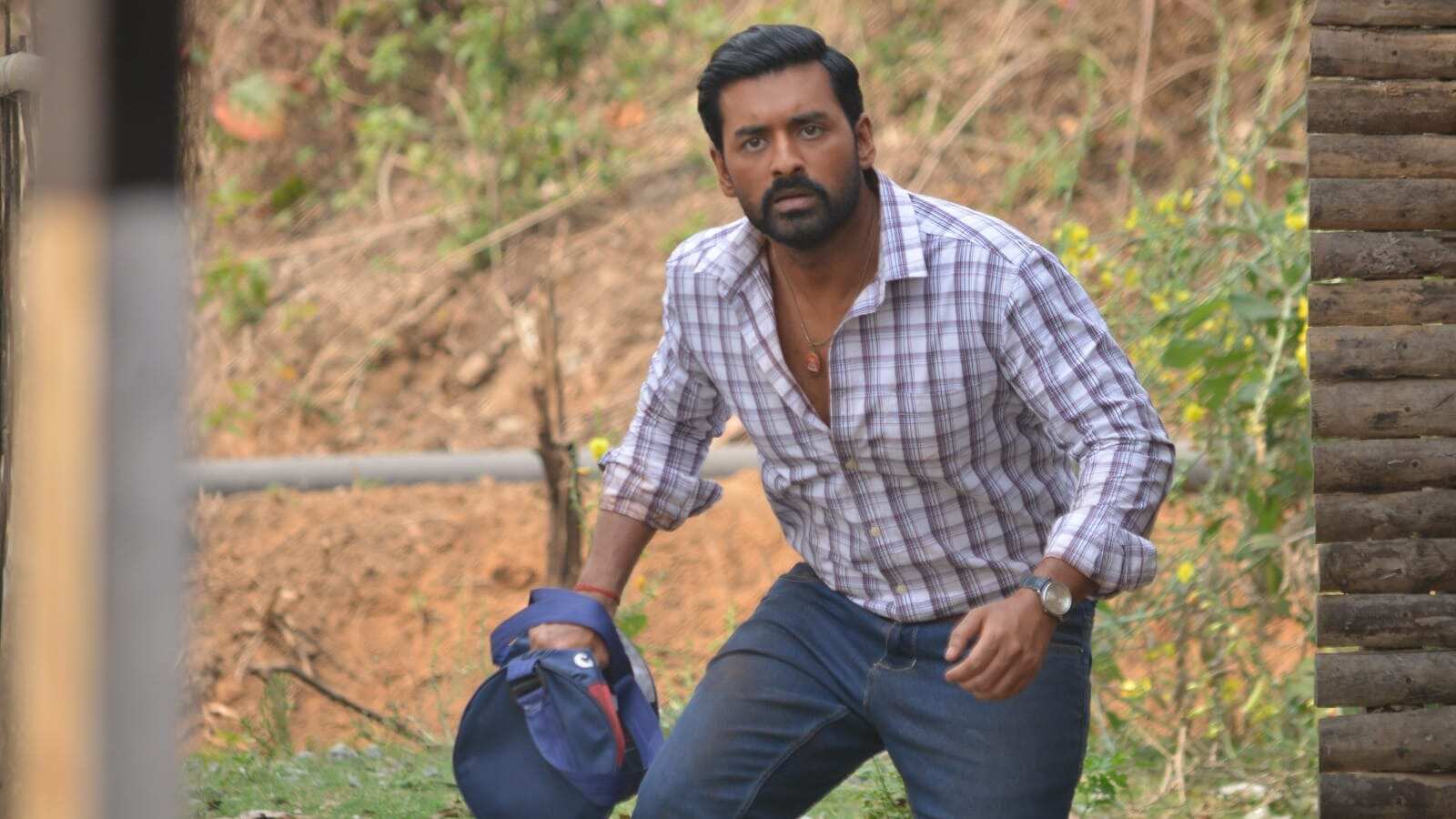 Ankush, Kaushik Ganguly, and Sandipta Sen’s web series Shikarpur is now ...