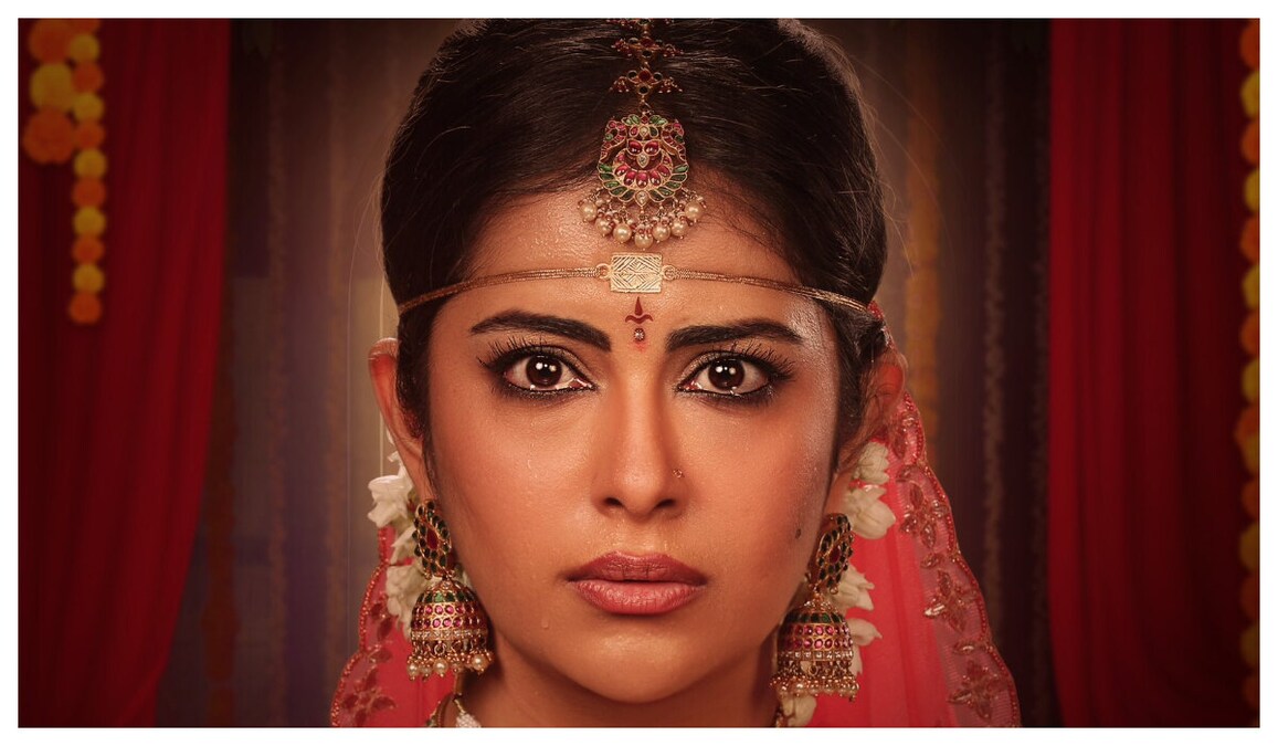 Avika Gor in and as 'Vadhuvu' in Hotstar's latest emotional thriller ...