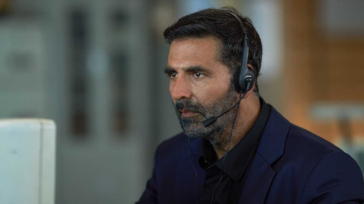 Sarfira review: Akshay Kumar-Radhikka Madan's film is a riveting tale ...