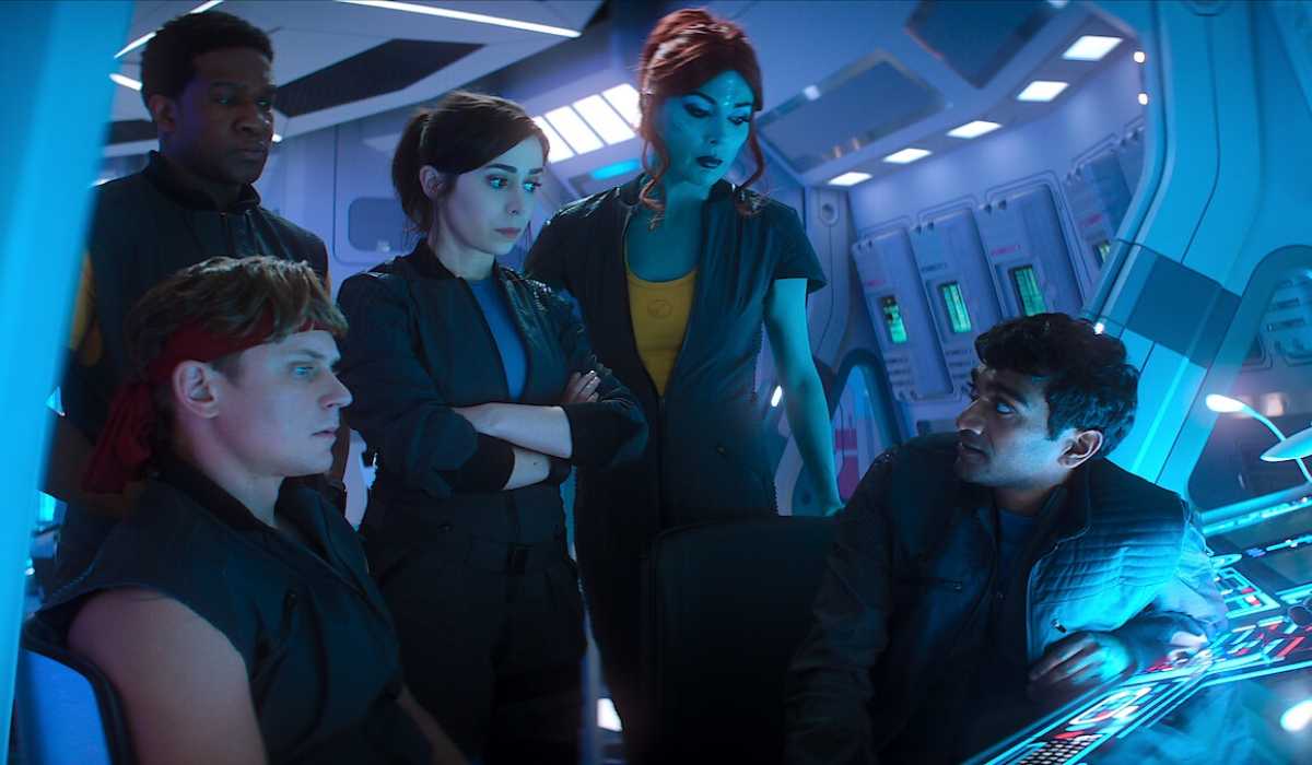 Netflix officially renews Black Mirror for Season 8 following critical ...