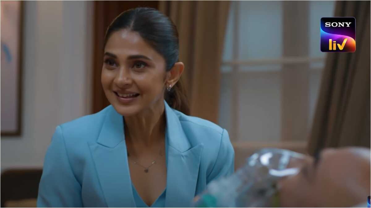 Raisinghani vs Raisinghani episode 68: Jennifer Winget aka Anushka gets ...