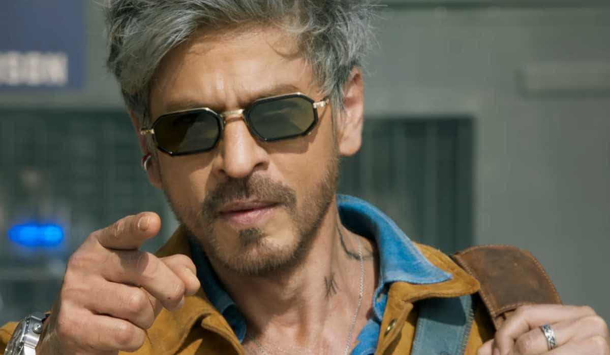King title reveal: Silver-streaked hair Shah Rukh Khan promises dark ...