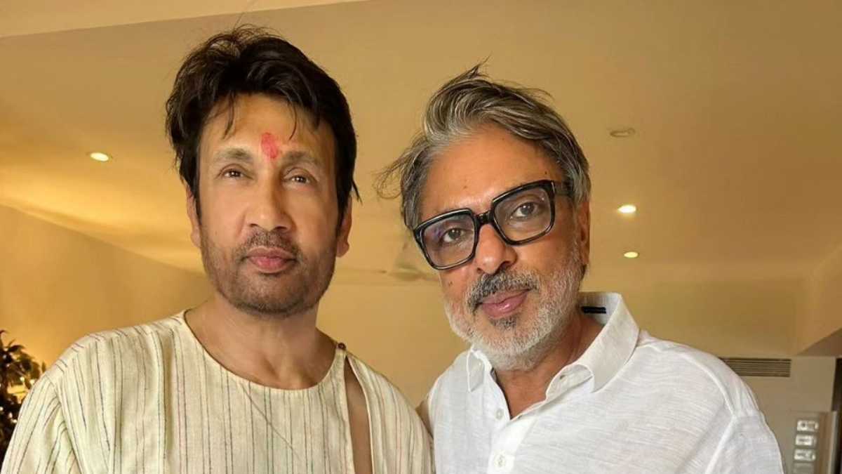 Heeramandi - Shekhar Suman reveals Sanjay Leela Bhansali is a 'taskmaster'; but 'he pampers his ...