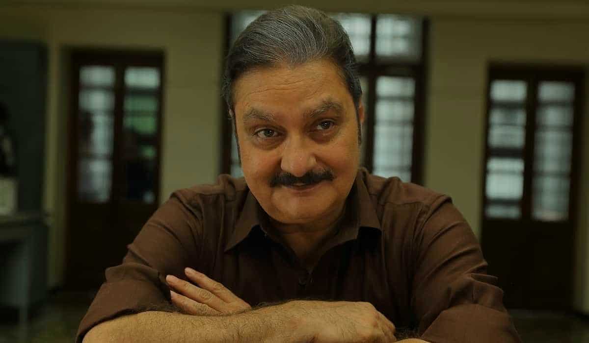Vinay Pathak's unmissable films and series to watch on JioHotstar ahead of Special Ops Season 2