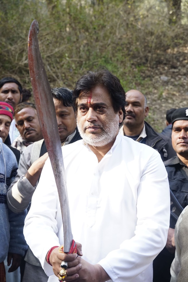 OTTplay Exclusive! Manu Rishi Chadha: Working with Ronit Roy was like ...