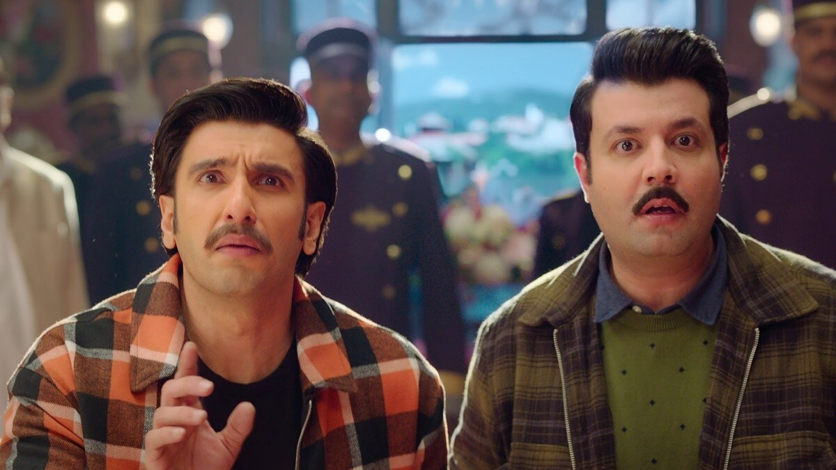 Cirkus trailer: Rohit Shetty packs a punch with Ranveer Singh's dual ...