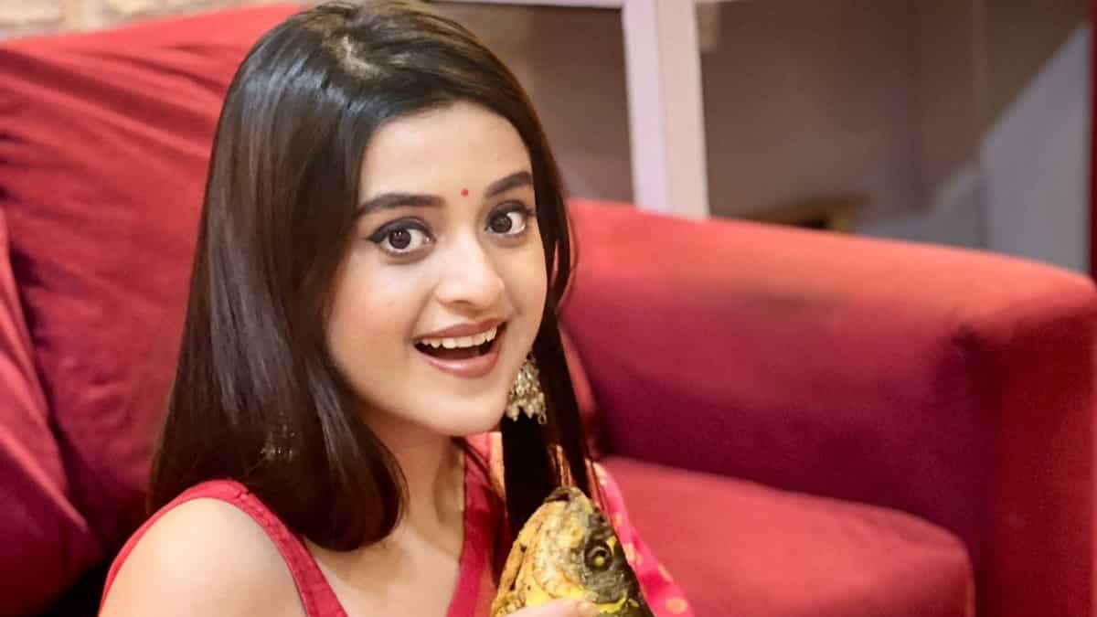 Exclusive! Saurav Das-Darshana Banik’s wedding: Invitation card, menu ...