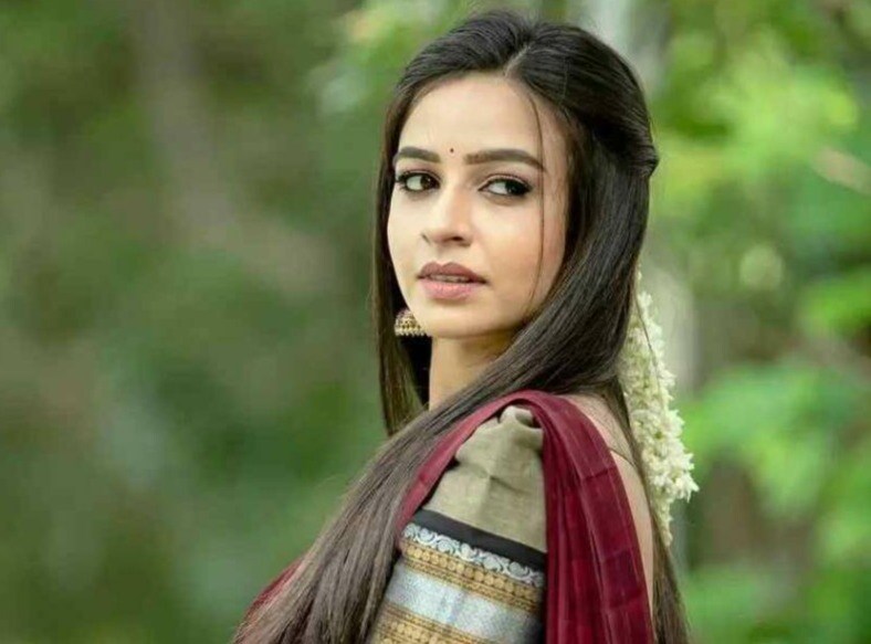 Top Tamil Serial actresses: Alya Manasa, Chaitra Reddy and Divya Ganesh