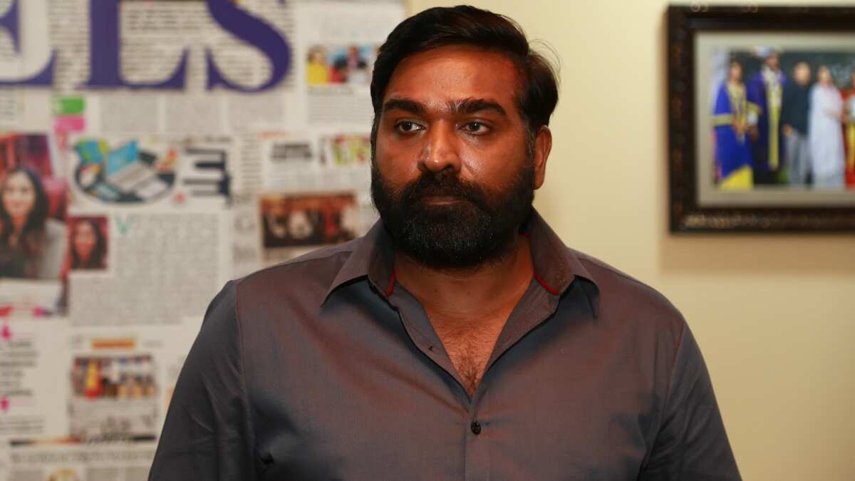 Farzi: Vijay Sethupathi spends quality time with his fans during the ...