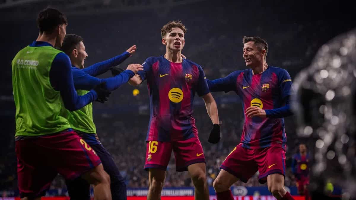 FC Barcelona vs Athletic Club, Super Copa de Espana, semi-final ...