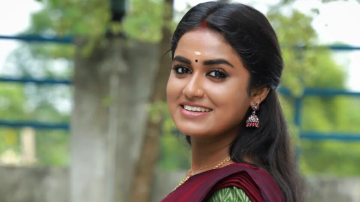 Top Malayalam serial actress: Chippy, Binny Sebastian and Gopika Anil