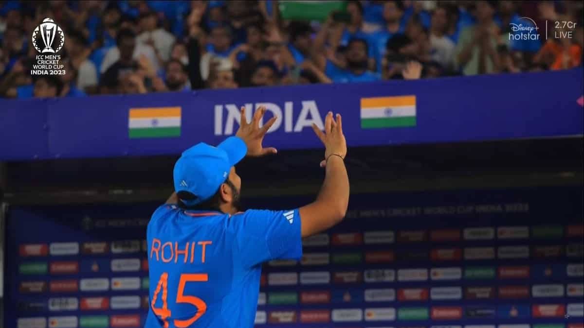 IND vs PAK: WATCH 1 lakh people sing 'Vande Mataram' after India's win ... IND vs PAK: WATCH 1 lakh people sing 'Vande Mataram' after India's win ...