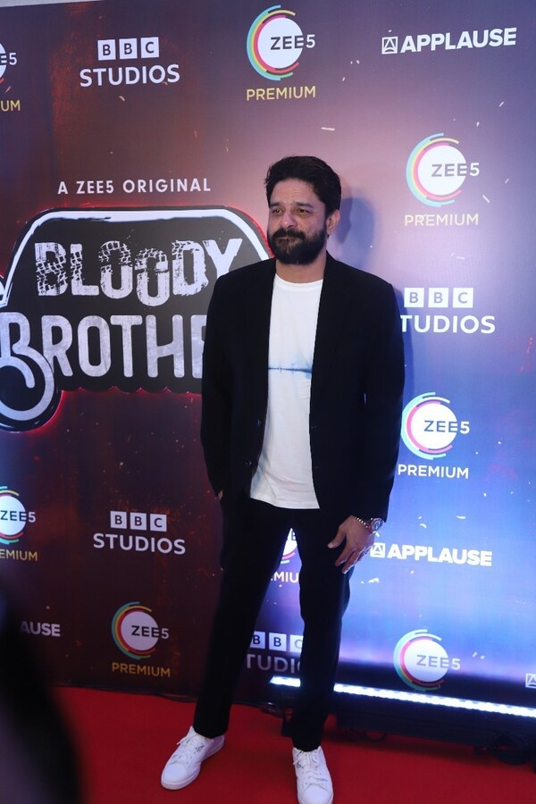 Bloody Brothers: Jaideep Ahlawat, Zeeshan Ayyub and other star cast of ...