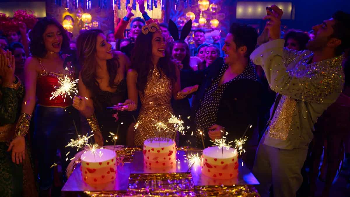 Jee Karda trailer: Tamannaah Bhatia, Aashim Gulati, Suhail Nayyar, Anya ...