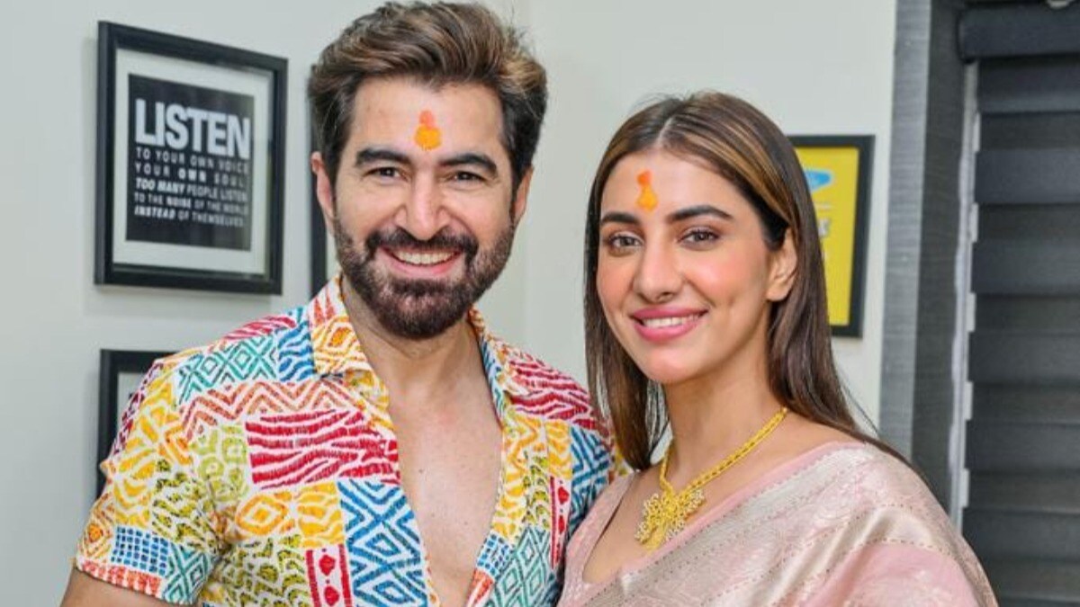 Boomerang: Rukmini Maitra shares photos with Jeet as they gear up for ...