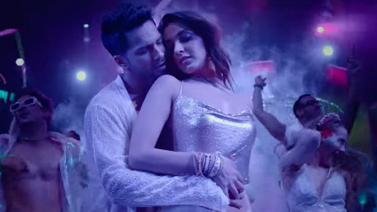 Jugjugg Jeeyo song Rangisari: Varun Dhawan and Kiara Advani can't take their hands off each ...