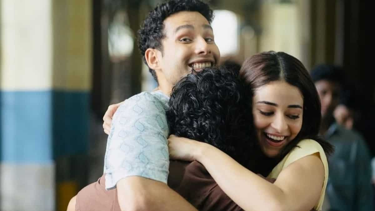 Siddhant Chaturvedi pens heartfelt note for Kho Gaye Hum Kahan team: A ...