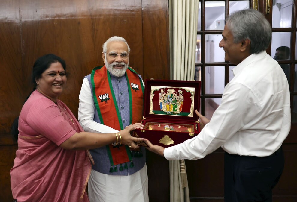 Madhumitha Sivabalaji turns designer, ideates a one-of-a-kind kanduva ...