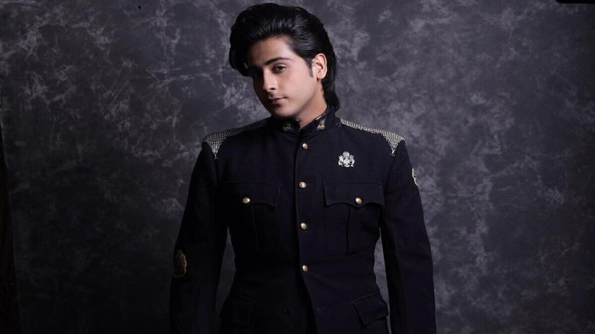 Urvashi Dholakia's son, Kshitij Dholakia, to debut on TV with Khatron ...