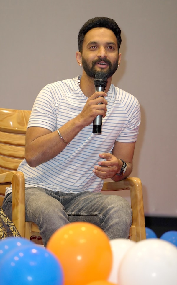 Manku Bhai Foxy Rani: Bigg Boss Kannada 9 winner Roopesh Shetty gets ...