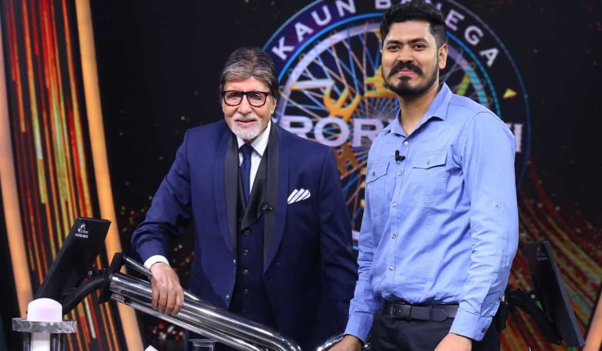 Kaun Banega Crorepati 16: Hrithik Roshan fan Ashutosh Singh dances his way to Amitabh Bachchan's ...