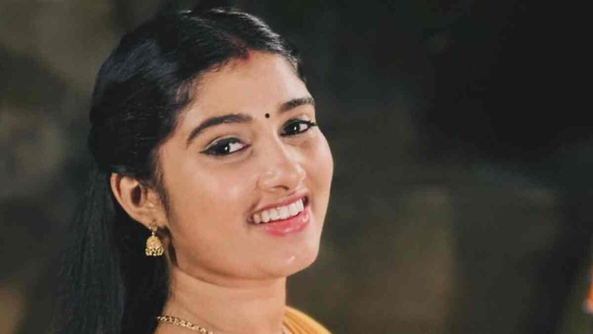 Top Malayalam serial actress: Chippy, Binny Sebastian, Gopika Anil, and ...