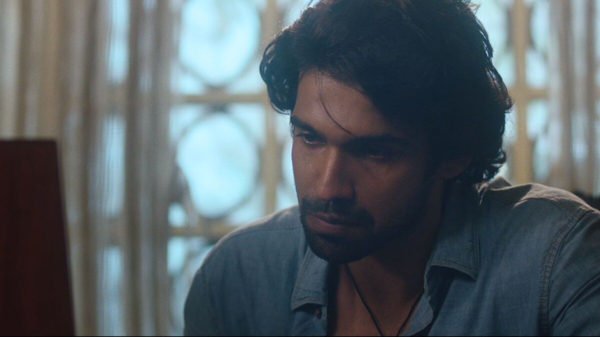 Murphy movie review: Prabhu Mundkur’s version of Back to the Future has ...