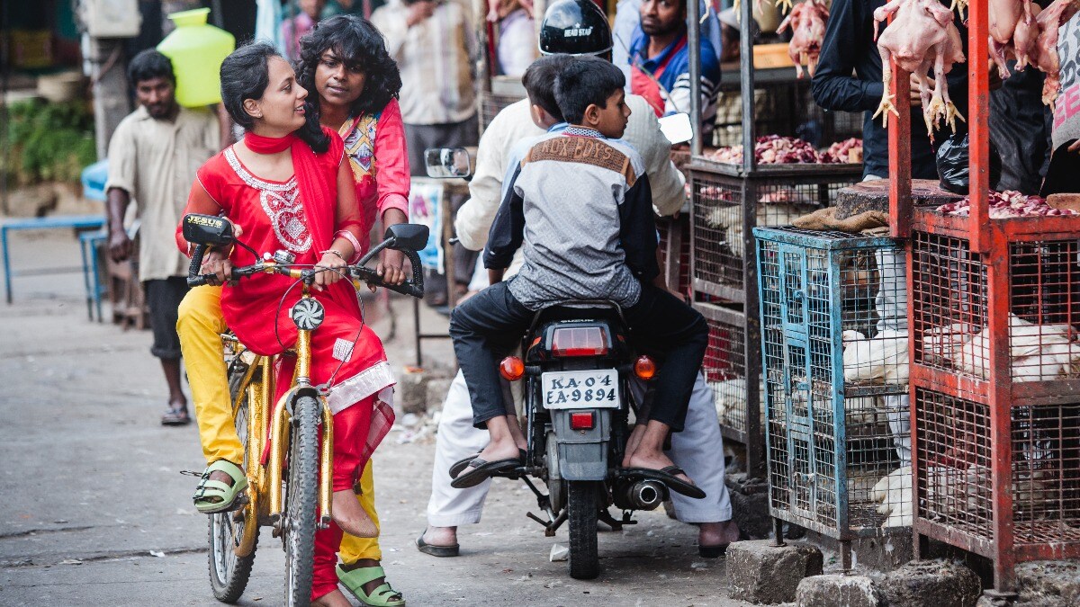 Shailaja Padindala’s Naanu Ladies wins Best Narrative Feature at the ...
