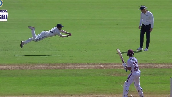 WATCH: Nitish Kumar Reddy takes a flyer to dismiss Chanderpaul on day 3 ...