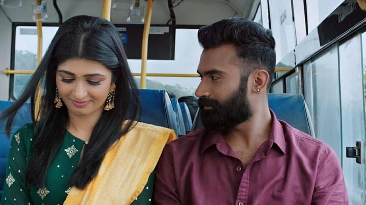 Ombatthane Dikku review: Dayal Padmanabhan lives up to his promise of a ...