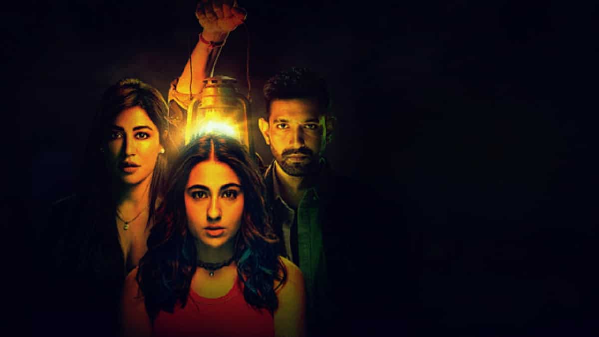 Gaslight Teases Taut Horror, Turns In Cheap Thrills