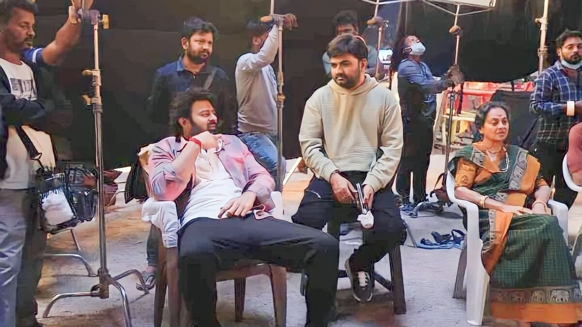 Prabhas Leaked Still From Maruthis Film Goes Viral Fans In Awe Of
