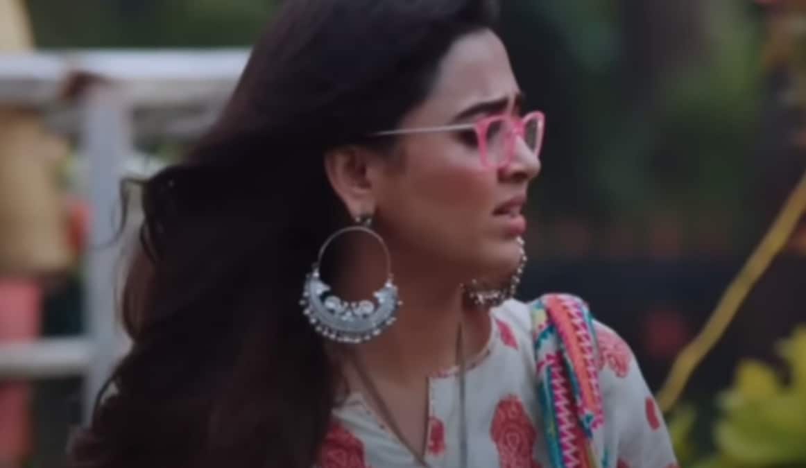 Naagin 6 Prarthana And Anmol To Turn Naagins Soon Pratha Warns Takshak Naag Heres Why