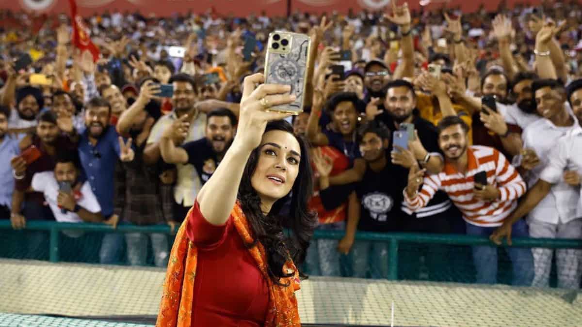Preity Zinta recalls time she made 120 'Aloo Parathas' for Punjab Kings ...