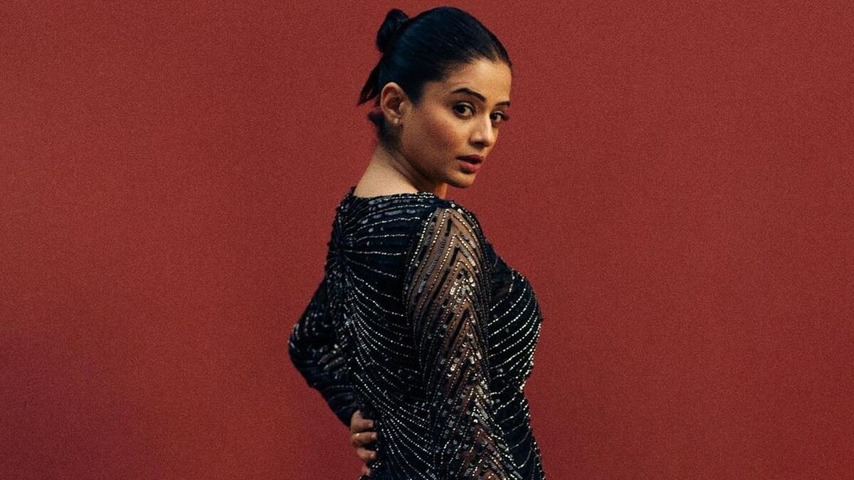 Priya Mani finally confirms that she is indeed a part of Shah Rukh Khan ...