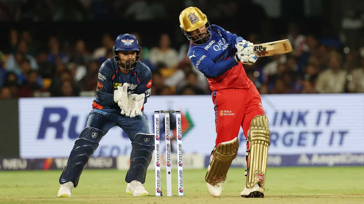 Another home defeat for RCB; become 1st team to be bowled out in IPL ...