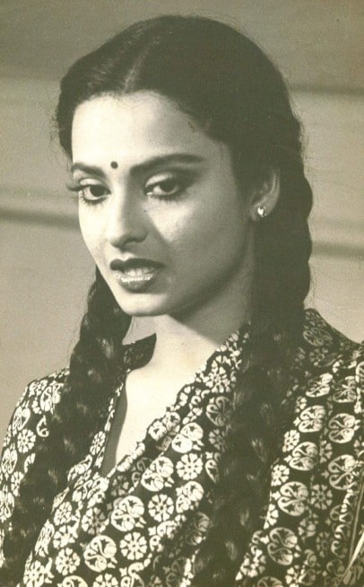 Happy Birthday Rekha: From coming from a broken family to ruling ...