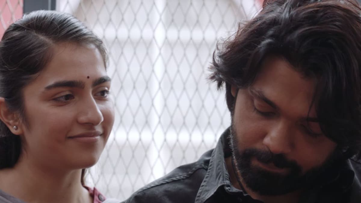 Sapta Sagaralu Dhaati Side A Teaser Watch Priya Declare Her Love For