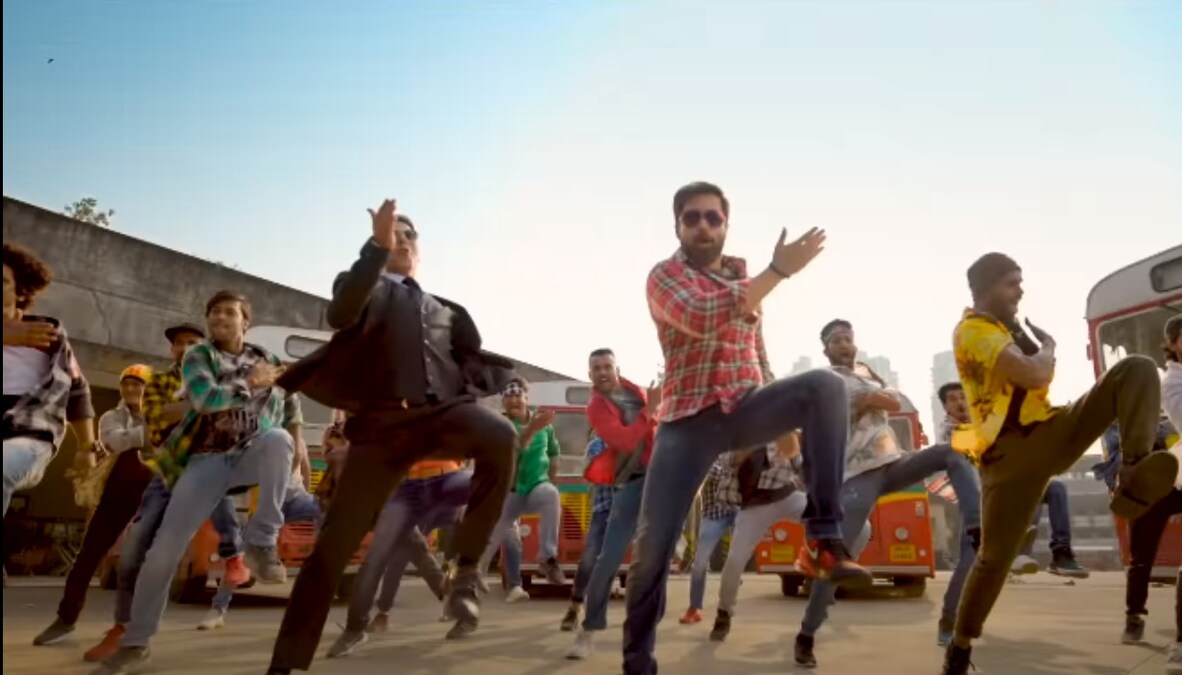 Selfiee Title Track: Akshay Kumar and Emraan Hashmi dance together on ...