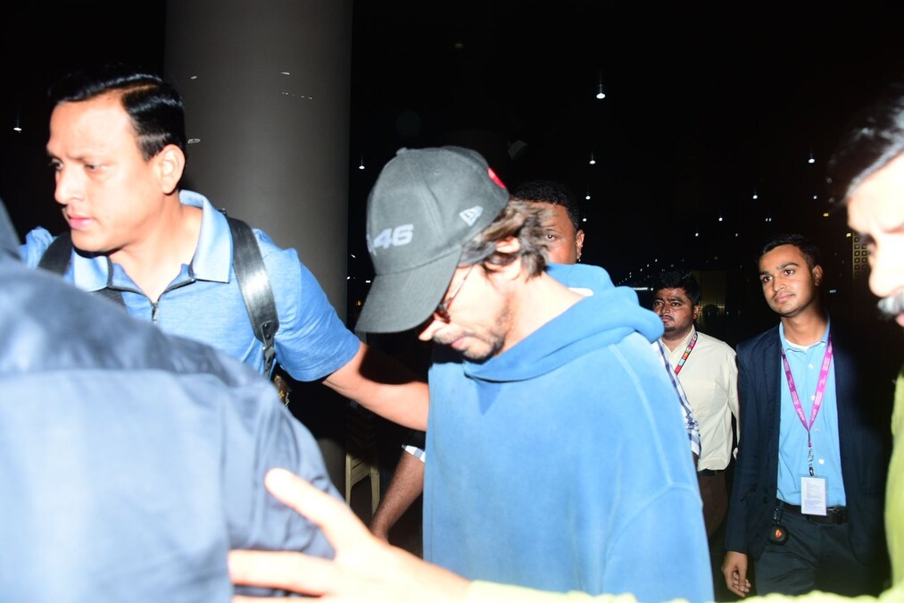 In Pics: Shah Rukh Khan returns to Mumbai with Gauri and AbRam amid reports of surgery post accident