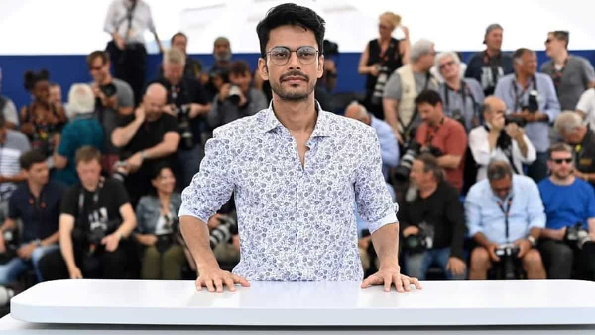 #OscarsCountdown: Shaunak Sen and his team of All That Breathes are ...