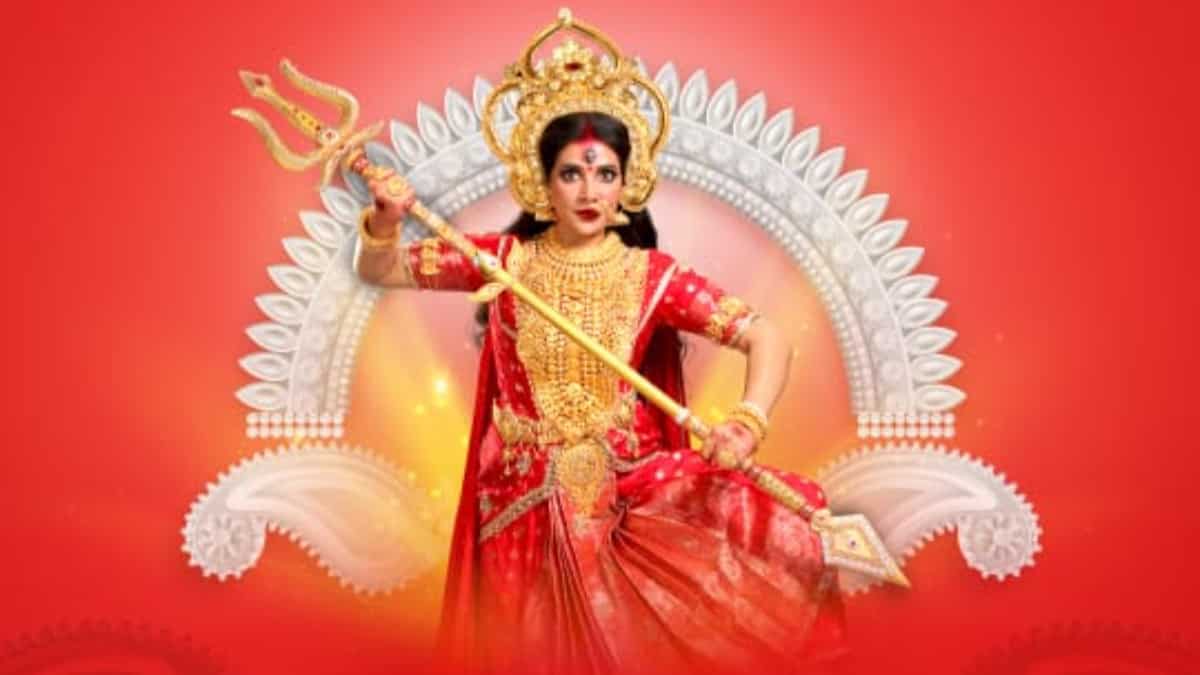 Mahalaya: Check out the photos of Subhashree Ganguly as Devi Durga