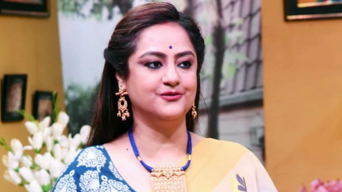 Sudipa bids adieu to her show with teary eyes