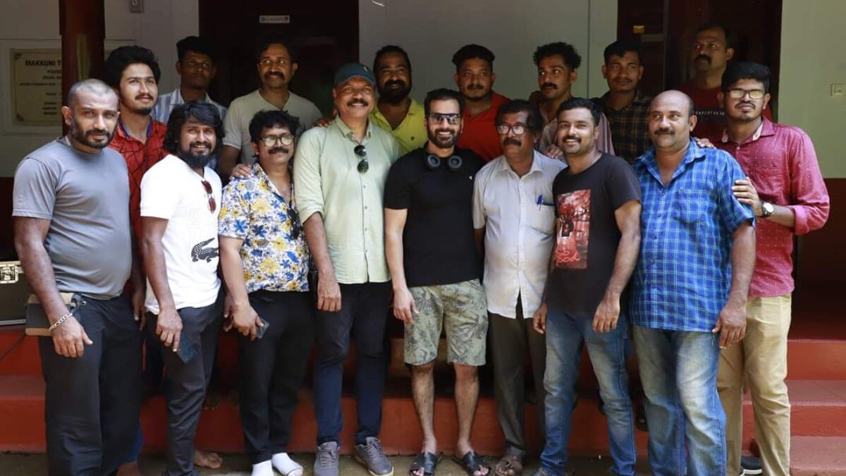 Bigg Boss Tamil fame Jithan Ramesh shoots for Route No. 17 in a cave ...