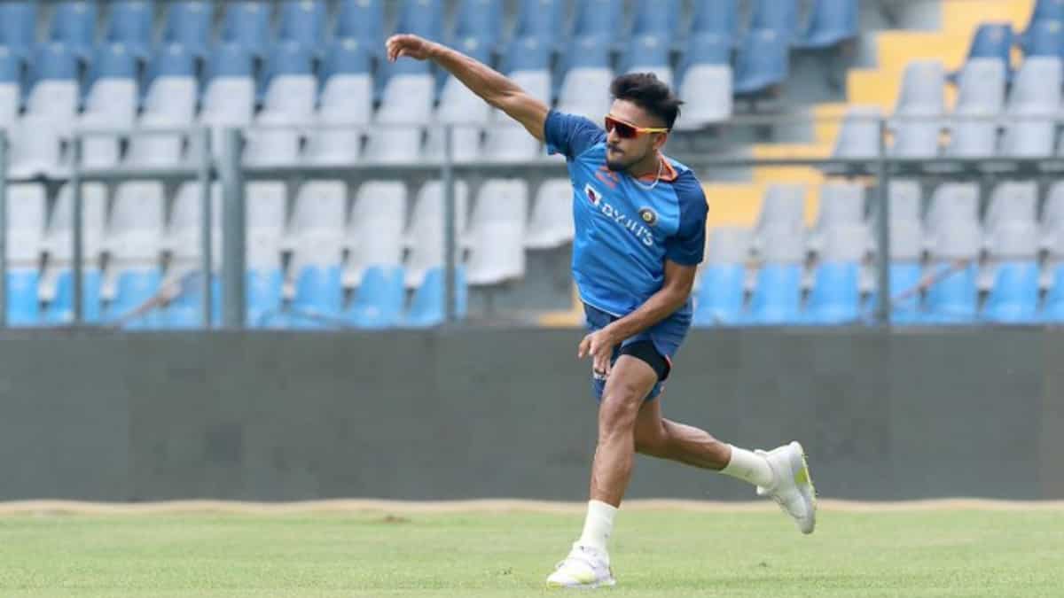 'Will be the first guy to hug and kiss you': Shoaib Akhtar if Umran ...